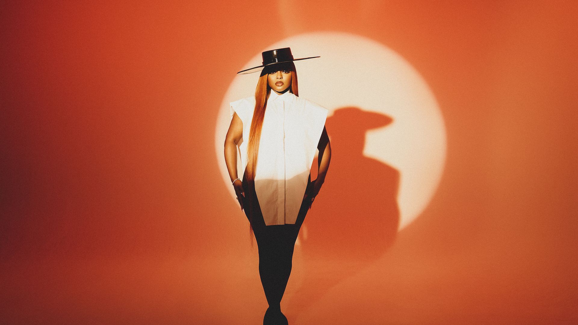 Asiahn Bridges the Gap Between R&B’s Past & Future – DJBooth