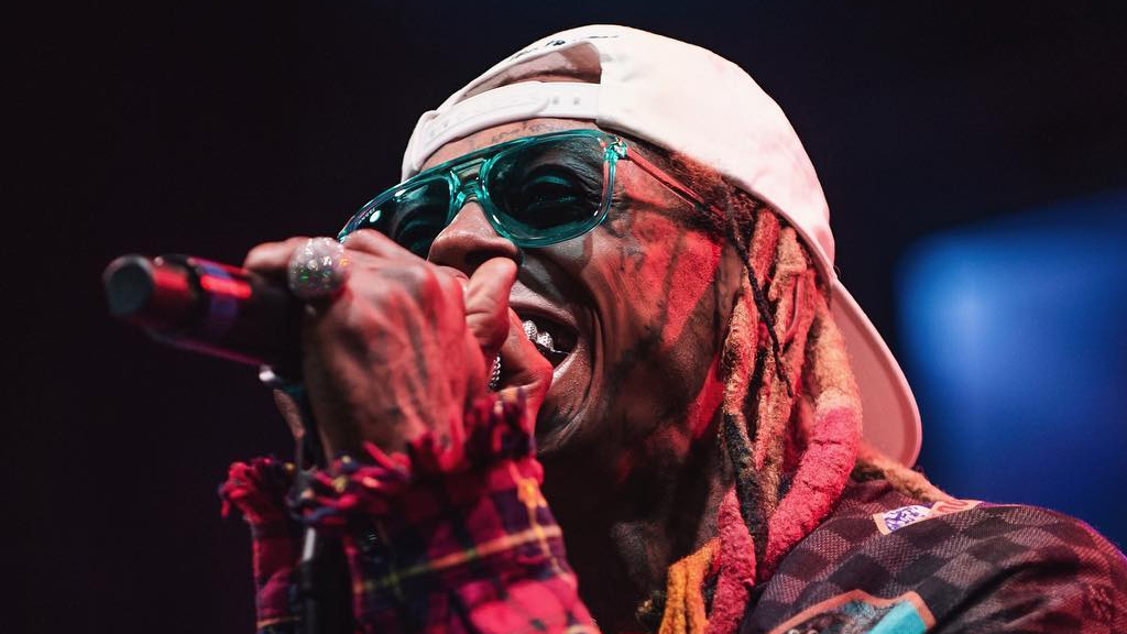 Comfort & Loyalty: Lil Wayne is Trapped in More Than One Birdcage – DJBooth